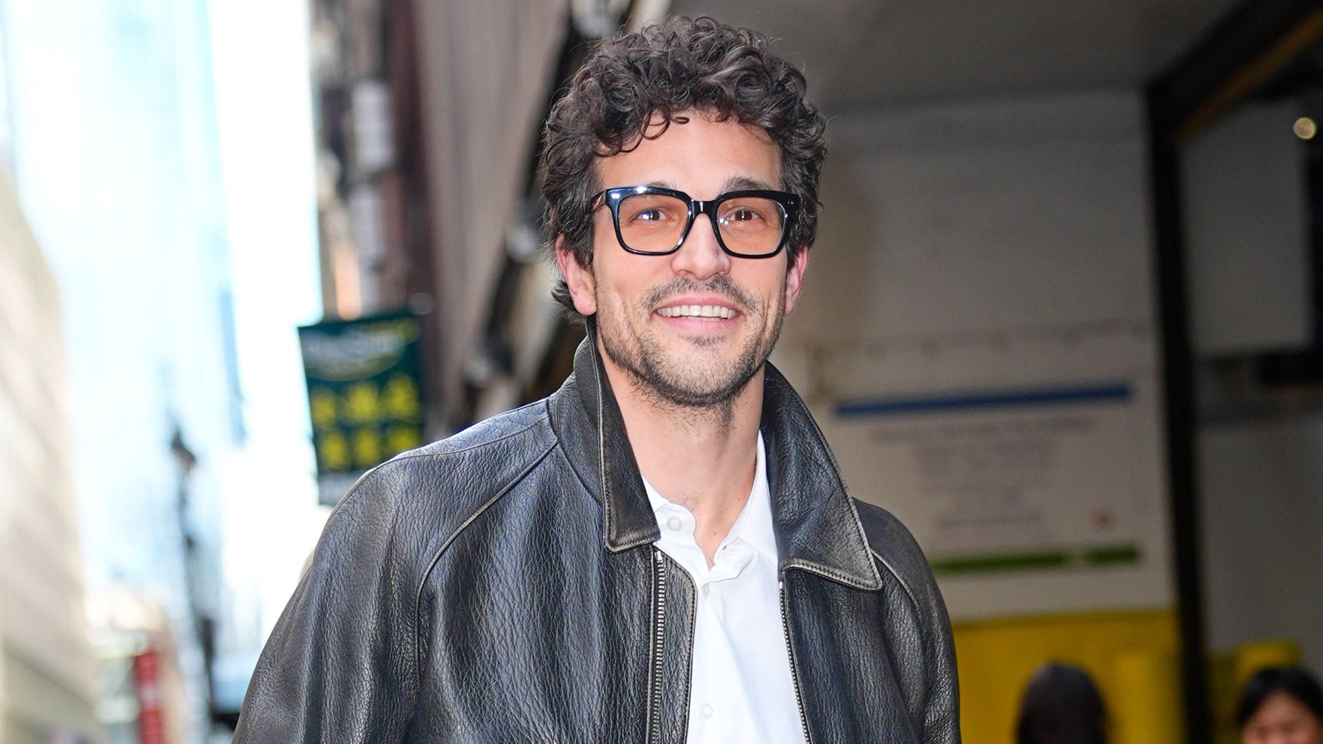 Paul Anthony Kelly, protagonista de 'Love Story', se convierte en padre ...