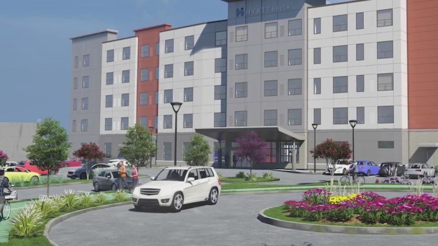 New hotel opens in Schenectady’s Mohawk Harbor