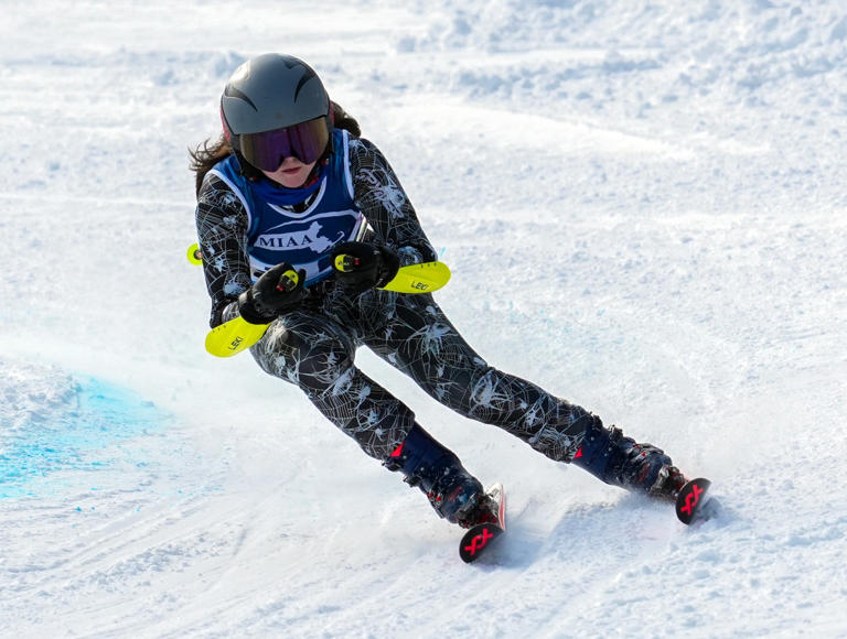 MIAA Alpine Ski Championships: Nashoba's Bradford takes state slalom title