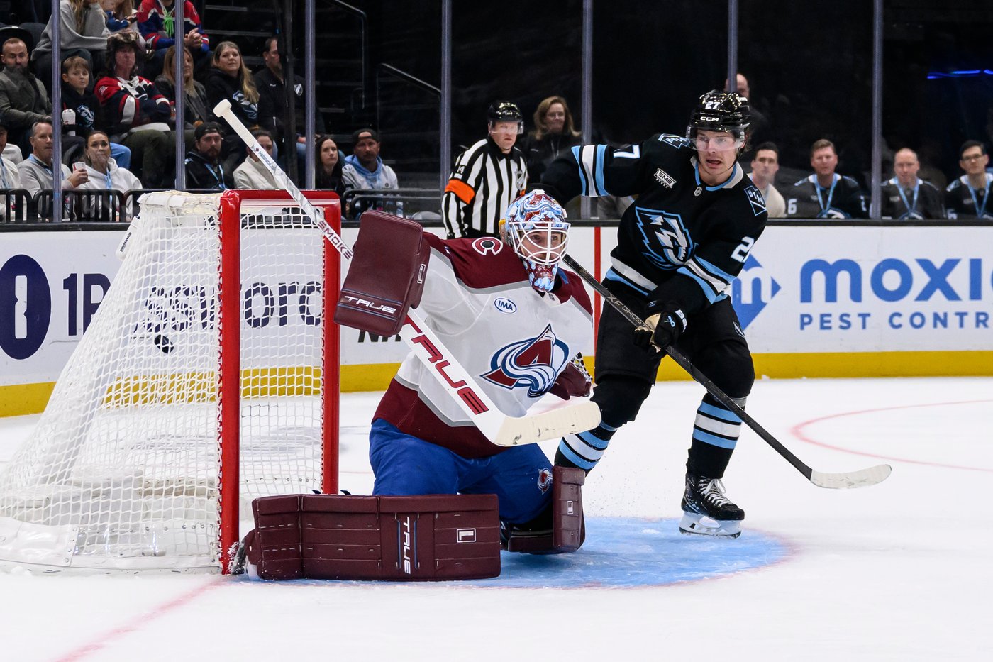 NHL-leading Avalanche beat Mammoth 4-2 in return from Olympic break