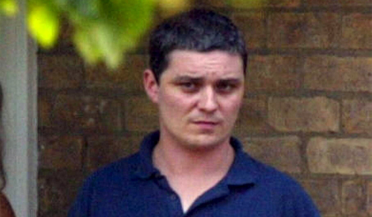 Ian Huntley 'not expected to survive metal pole attack'