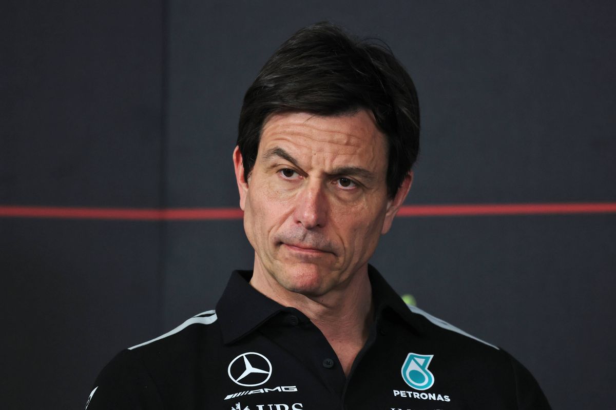 Wolff laakt beslissing van Red Bull voor Verstappen: 'Pakte niet goed uit'