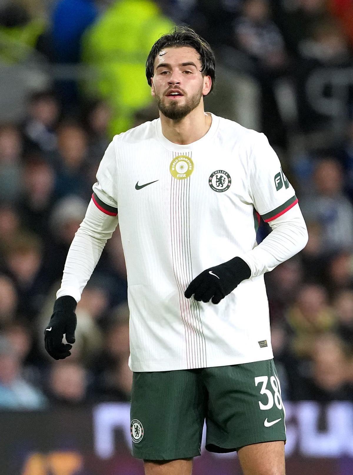Marc Guiu pide el 'transfer request' para salir del Chelsea en verano