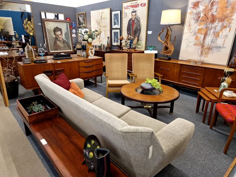 This massive Virginia thrift store is a goldmine with 250+ secret ...