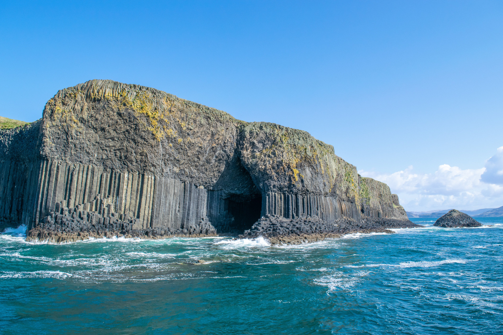The breathtaking beauty of sea caves from around the world