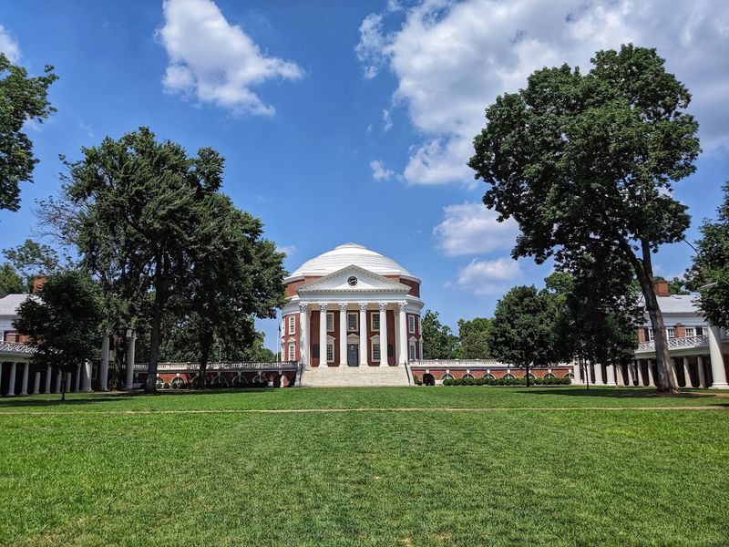 20 most beautiful college campuses to explore across the United States