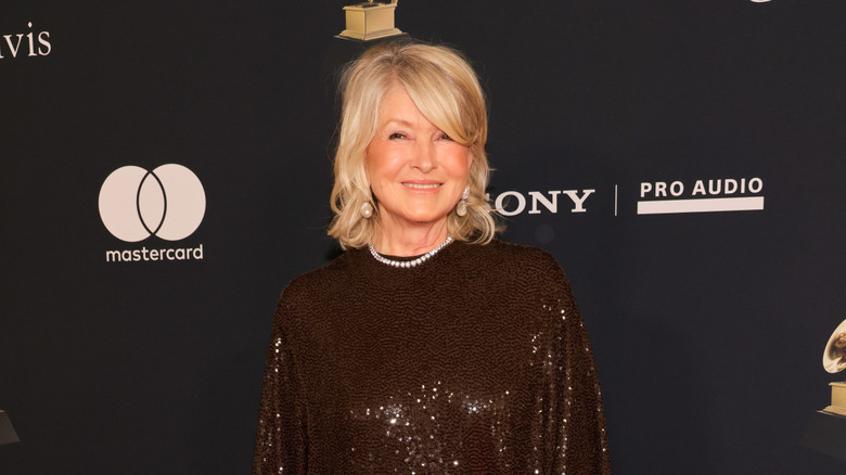 How Martha Stewart uses a lazy Susan to declutter kitchen cabinets