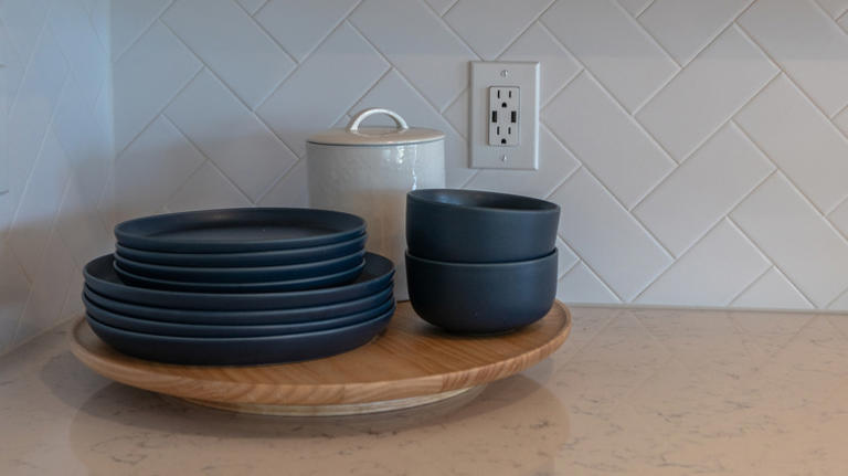 How Martha Stewart uses a lazy Susan to declutter kitchen cabinets