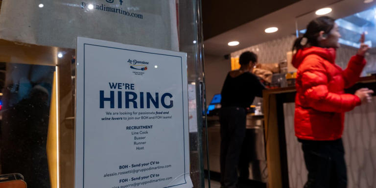 CEOs say they won’t add many jobs in 2026. Is a low-hire, low-fire ...
