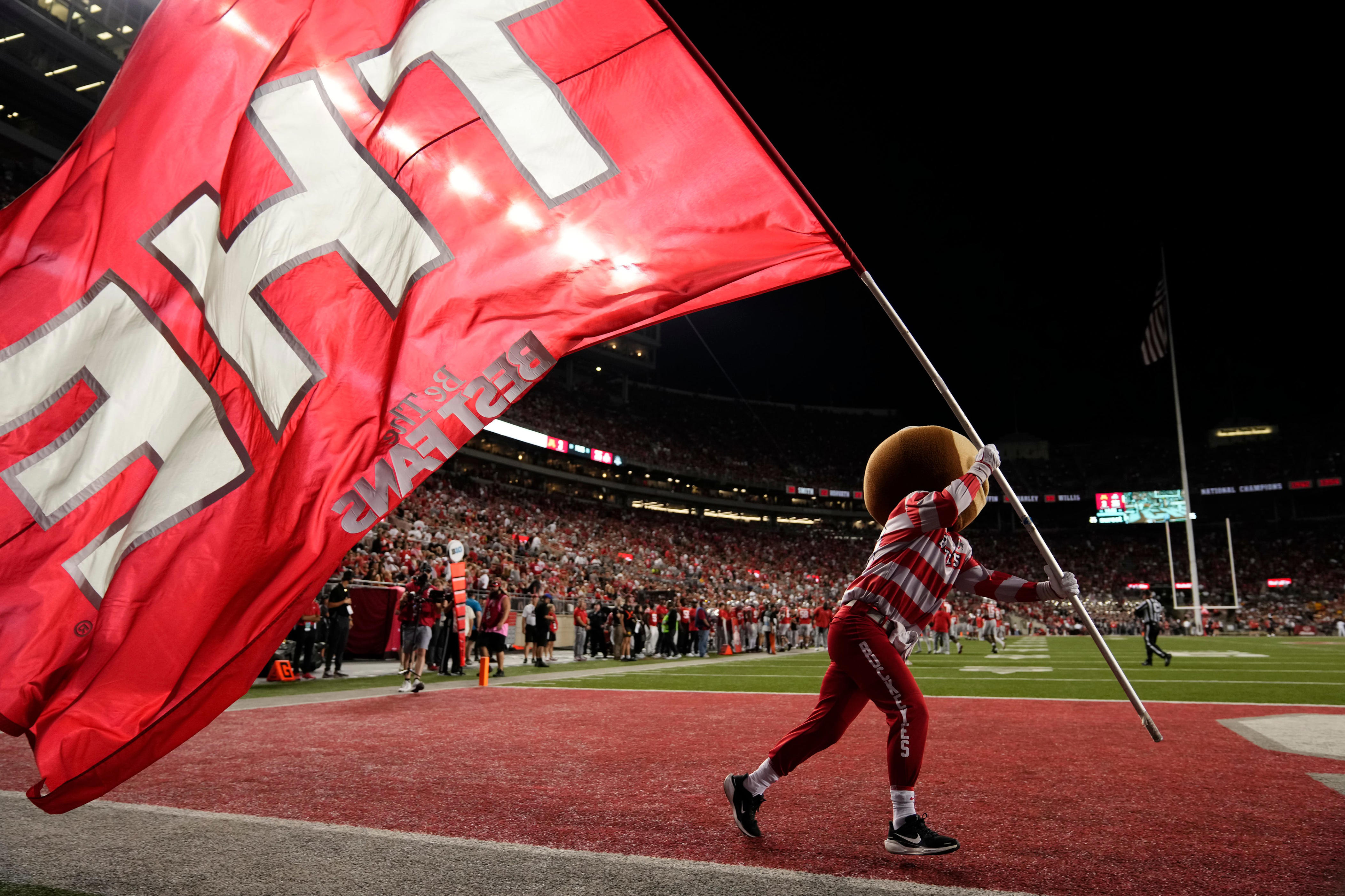 Which Ohio State sports will receive revenue-sharing money in 2026-27?