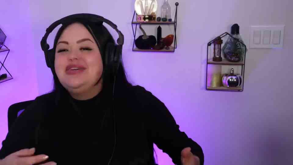 Reacting to the most cringe videos
