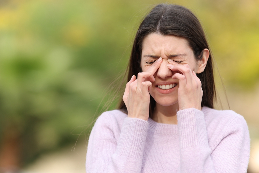 Is dry eye sneaking up on you? Look for these signs