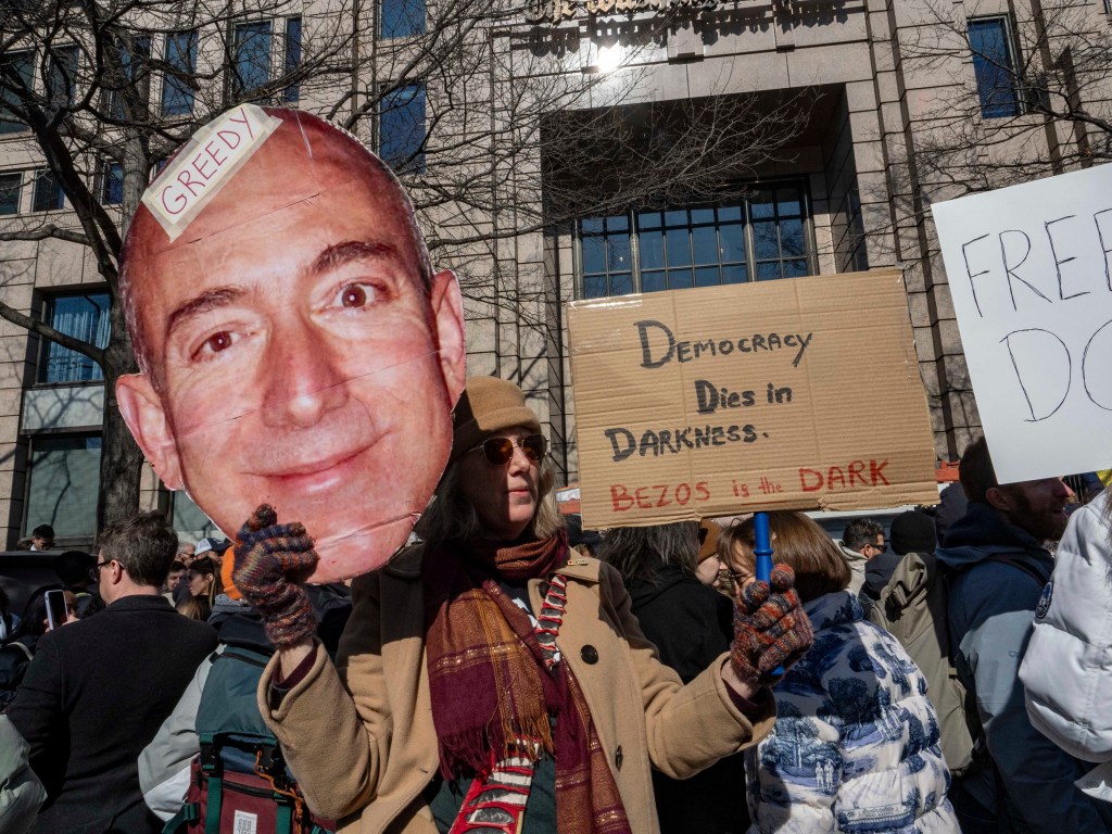 Washington Post losses soared past $100M in 2025, prompting mass ...