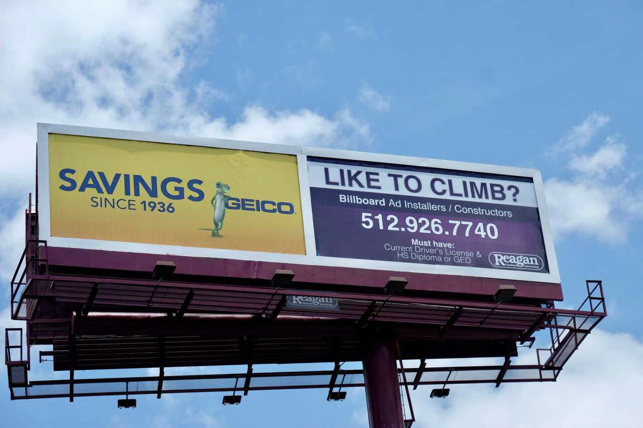 Billboards in Austin could be 150 feet away from homes under new proposal