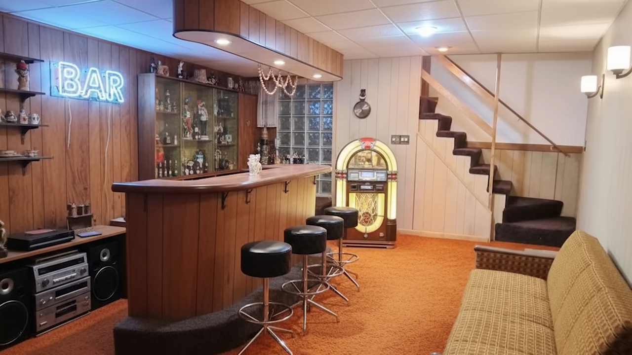 The 8,000 saloons that shaped Chicago homes