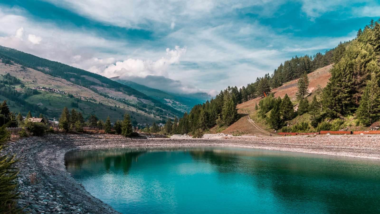 Which famous valley in India is known as the valley of lakes?