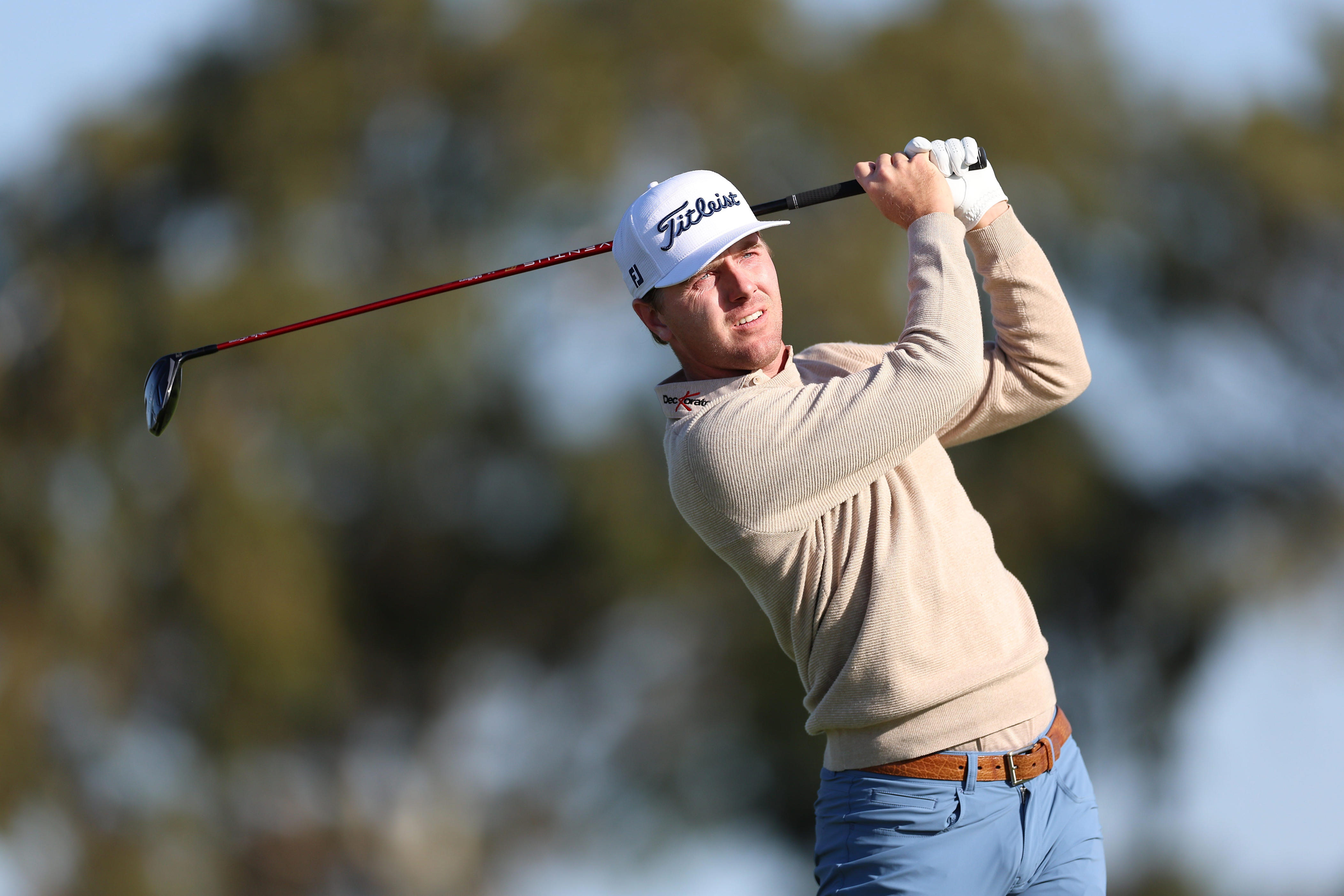 PGA Tour golfer pulls a Randy Johnson on a poor unsuspecting bird