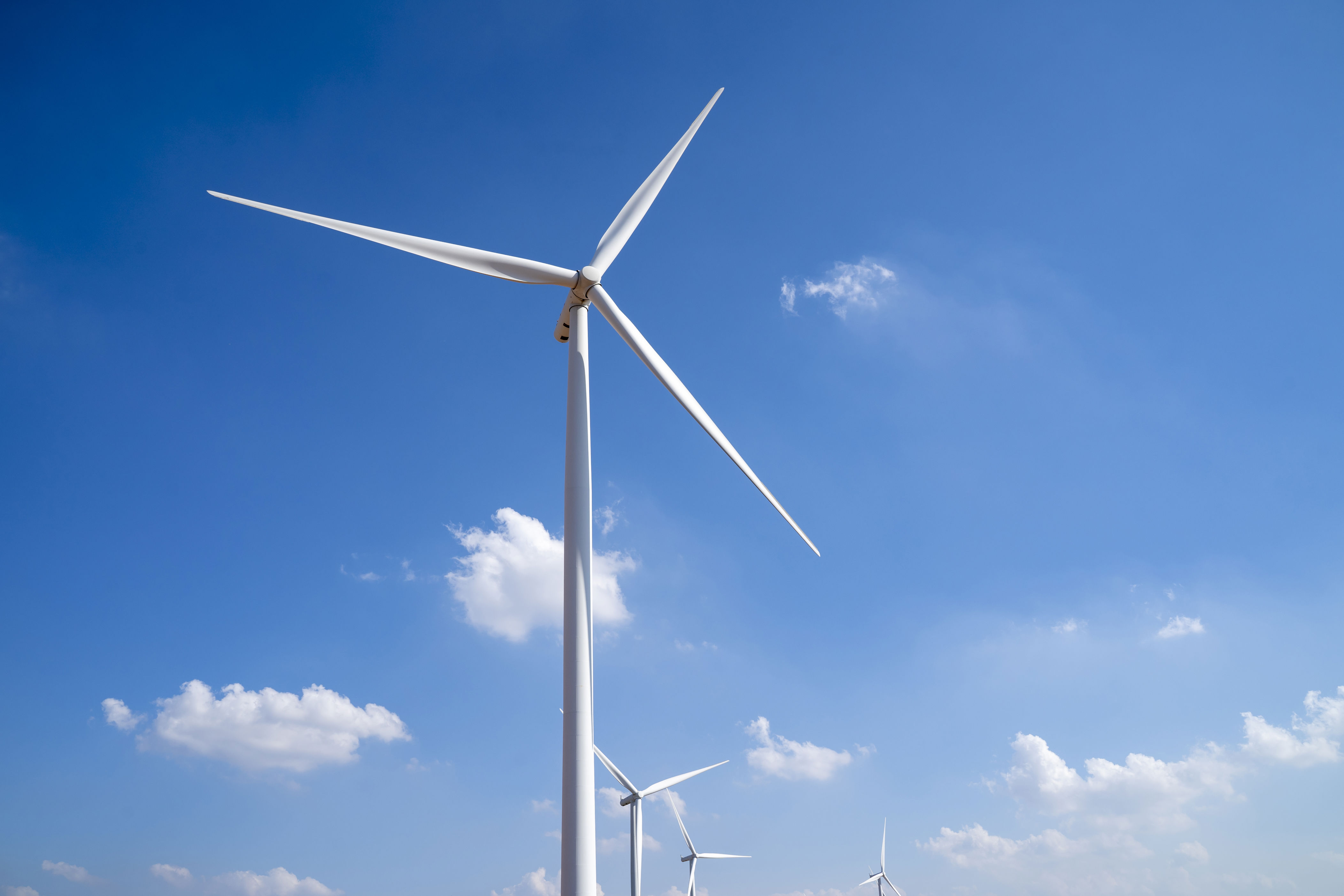 Northland Power stock climbs as 2026 profit target surprises analysts
