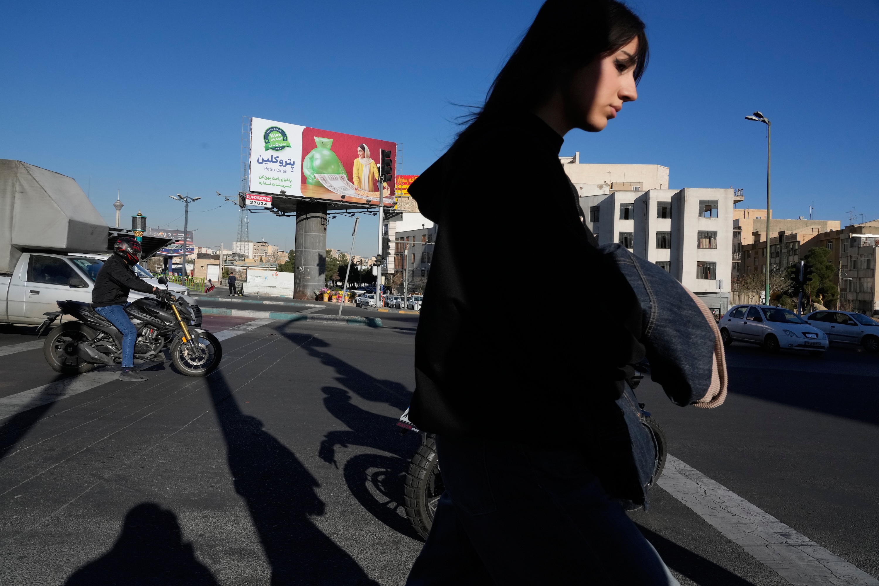 Last-ditch effort in Geneva to avert war between US, Iran wraps with ...