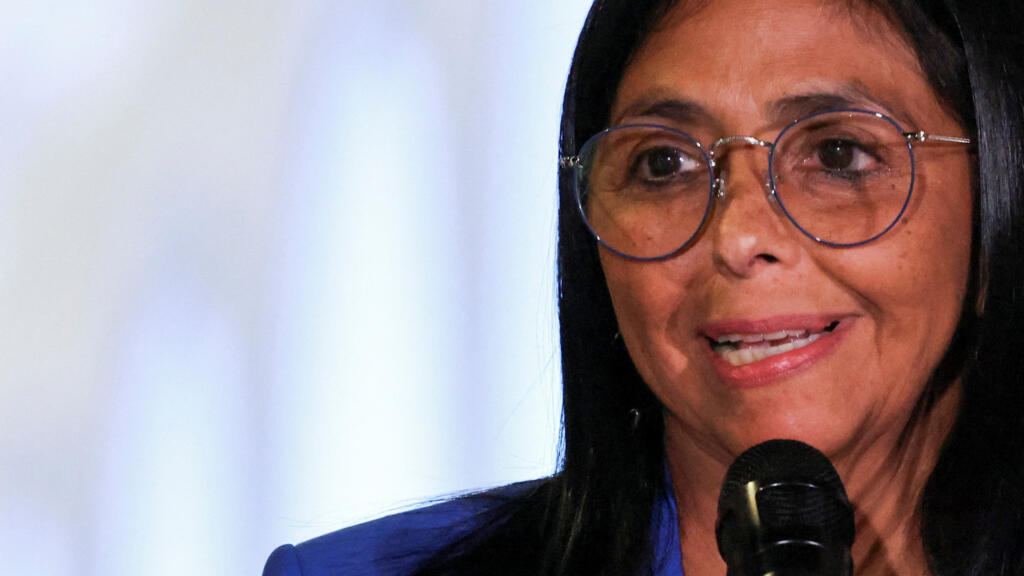 Delcy Rodríguez llama "socio y amigo" a Trump y le pide cesar el ...