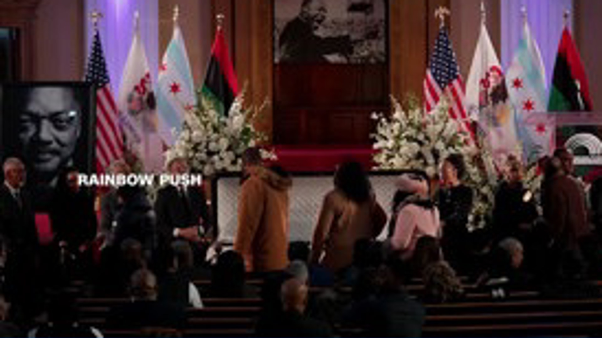 Line stretches blocks to see Rev. Jesse Jackson