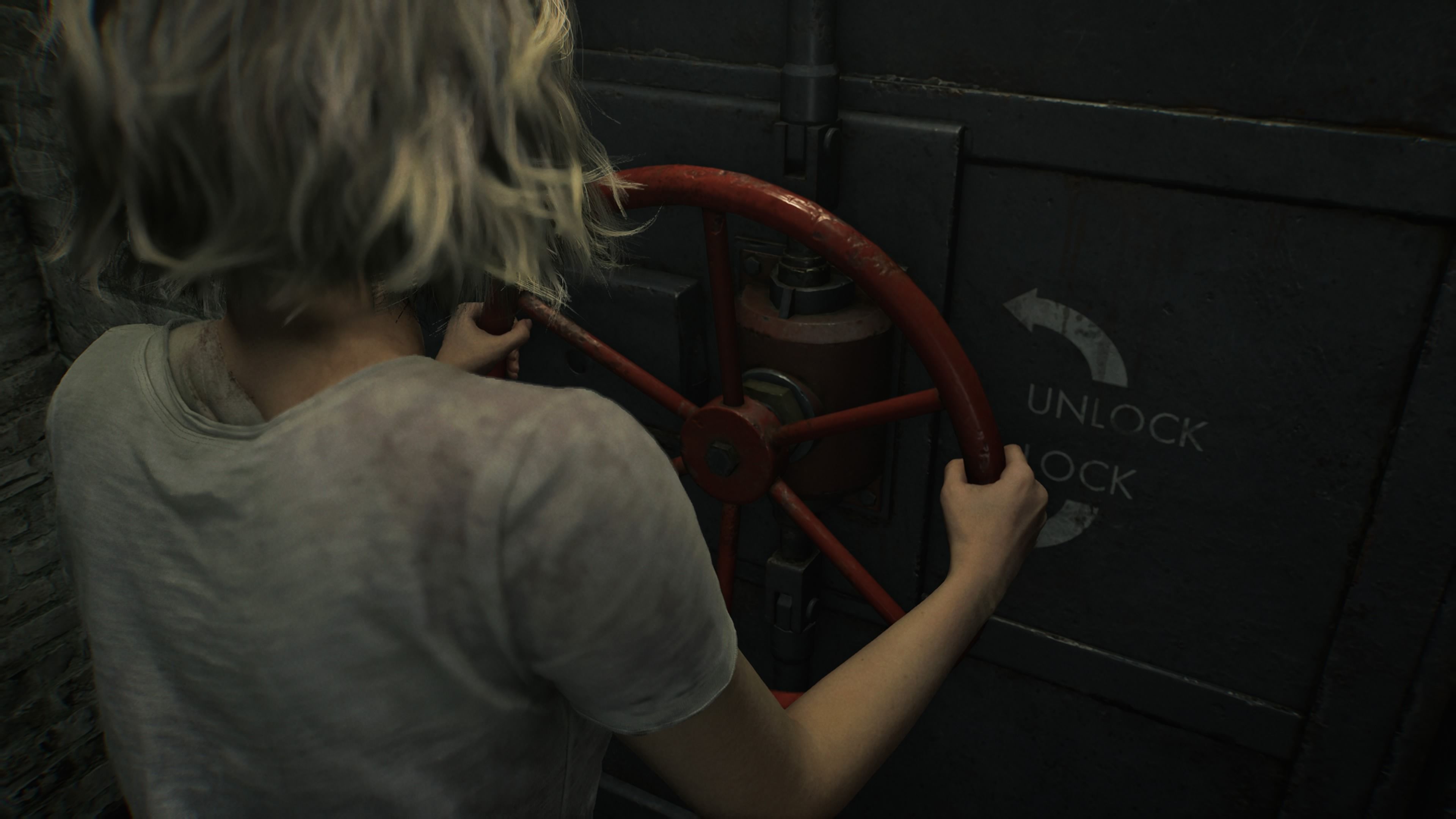 How to open handwheel door in RE9