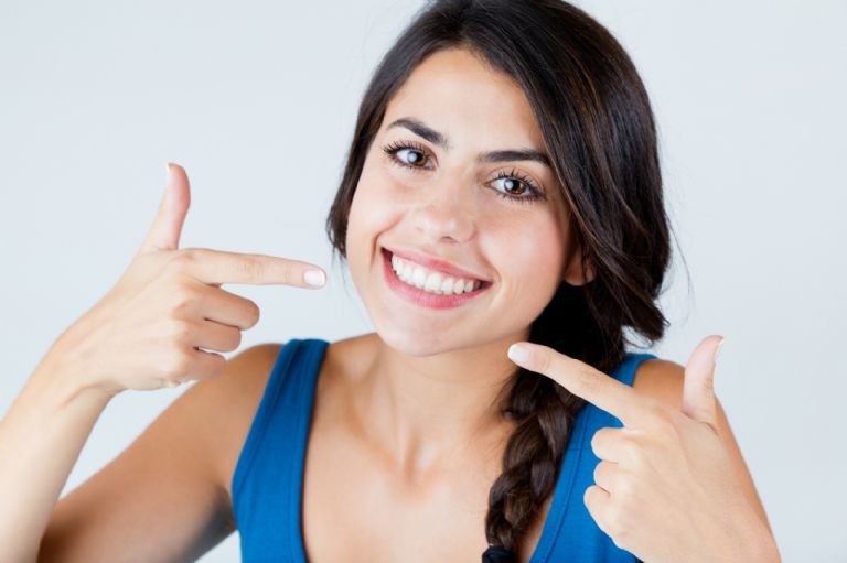 3 ingredientes para quitar la placa y el sarro de los dientes