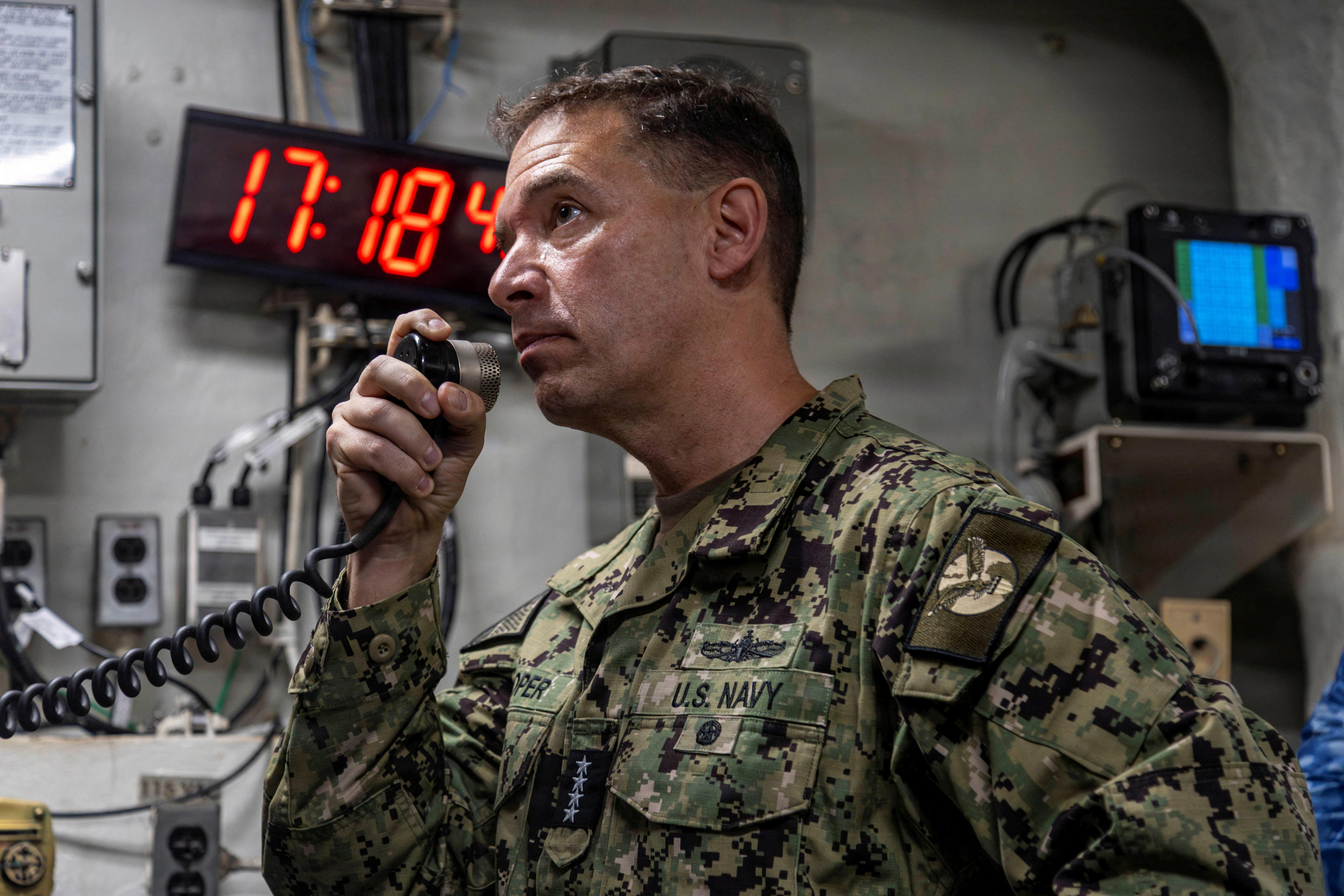 CENTCOM chief briefs Trump on military options against Iran, source ...