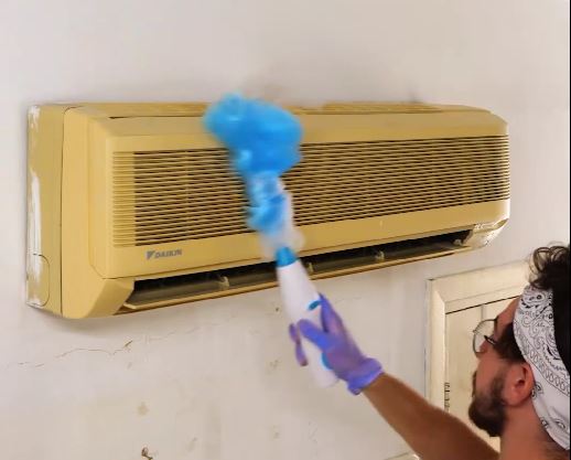 Revamp your AC: Easy cleaning hacks for fresh air!