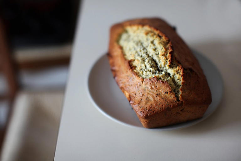 Home baker makes banana bread — 'really sad' at what they see after