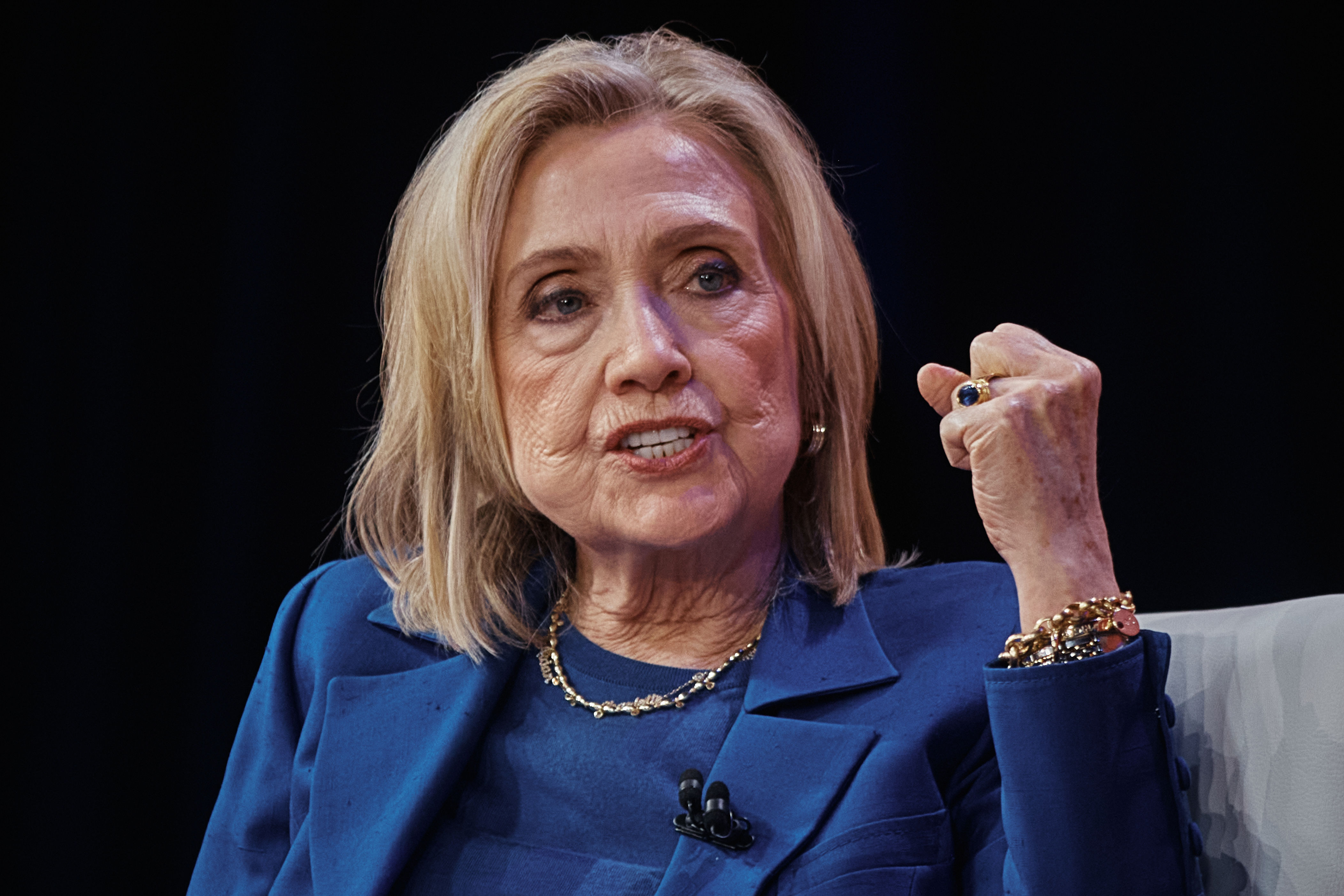 Here's the photo that suddenly paused Hillary Clinton Epstein deposition