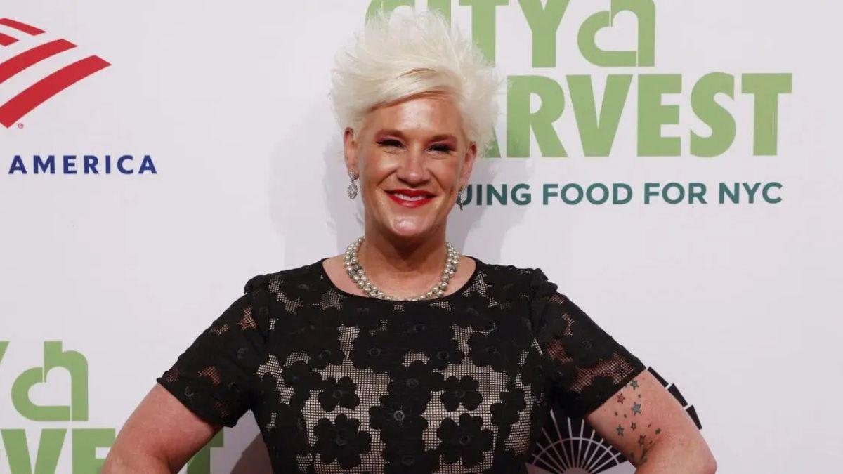 Anne Burrell's suicide: Chilling details about her death reveal medics ...