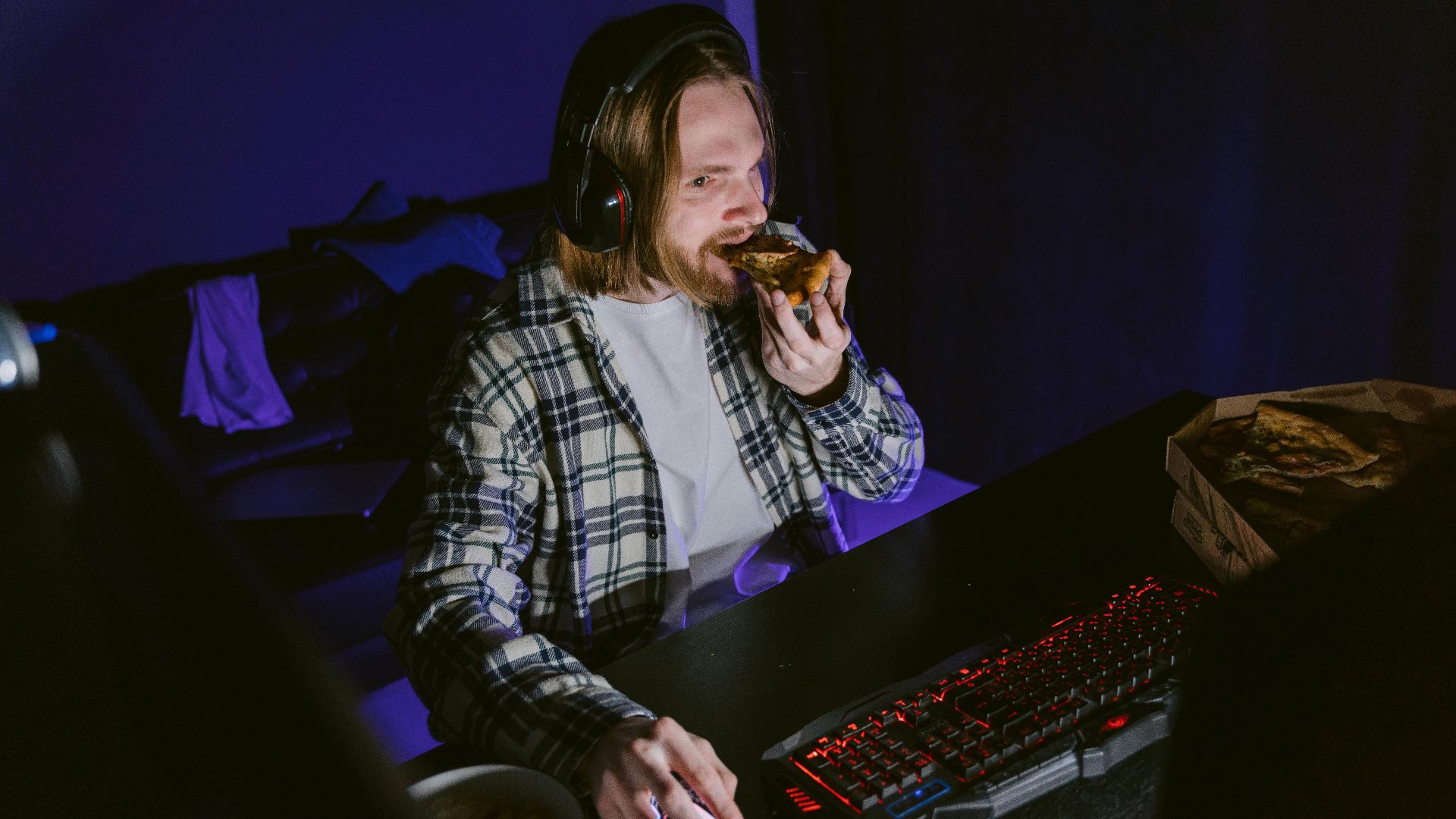 Cheeto-stained with anger issues? Guess again. Gamers are finally ...