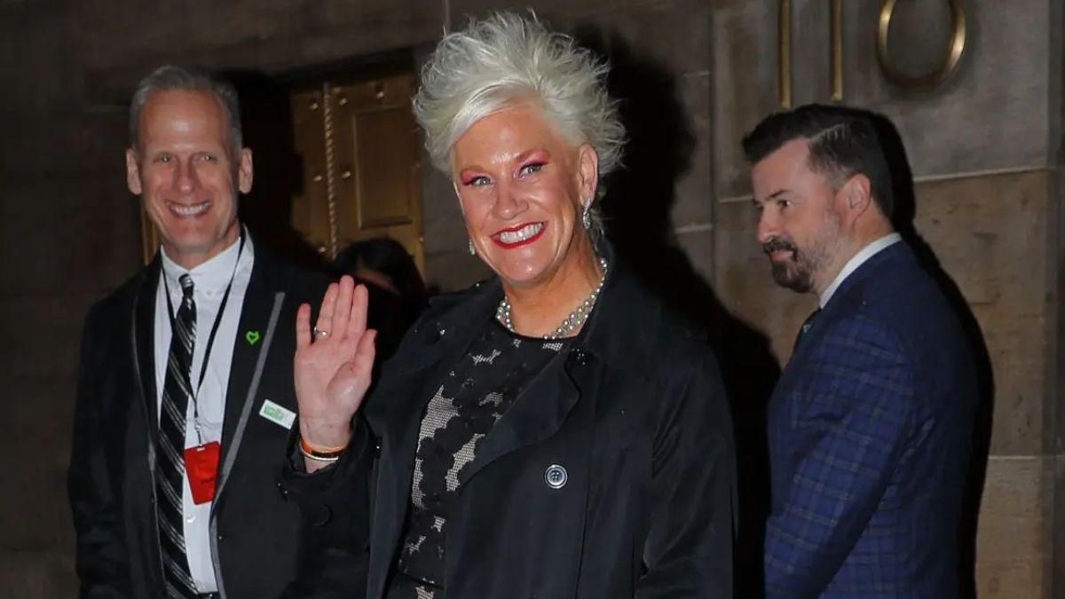 Anne Burrell's suicide: Chilling details about her death reveal medics ...