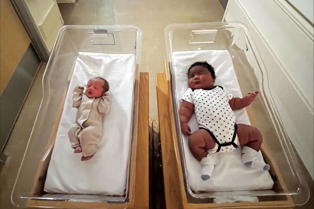 Stunned upstate NY mom gives birth to massive, record-breaking baby ...