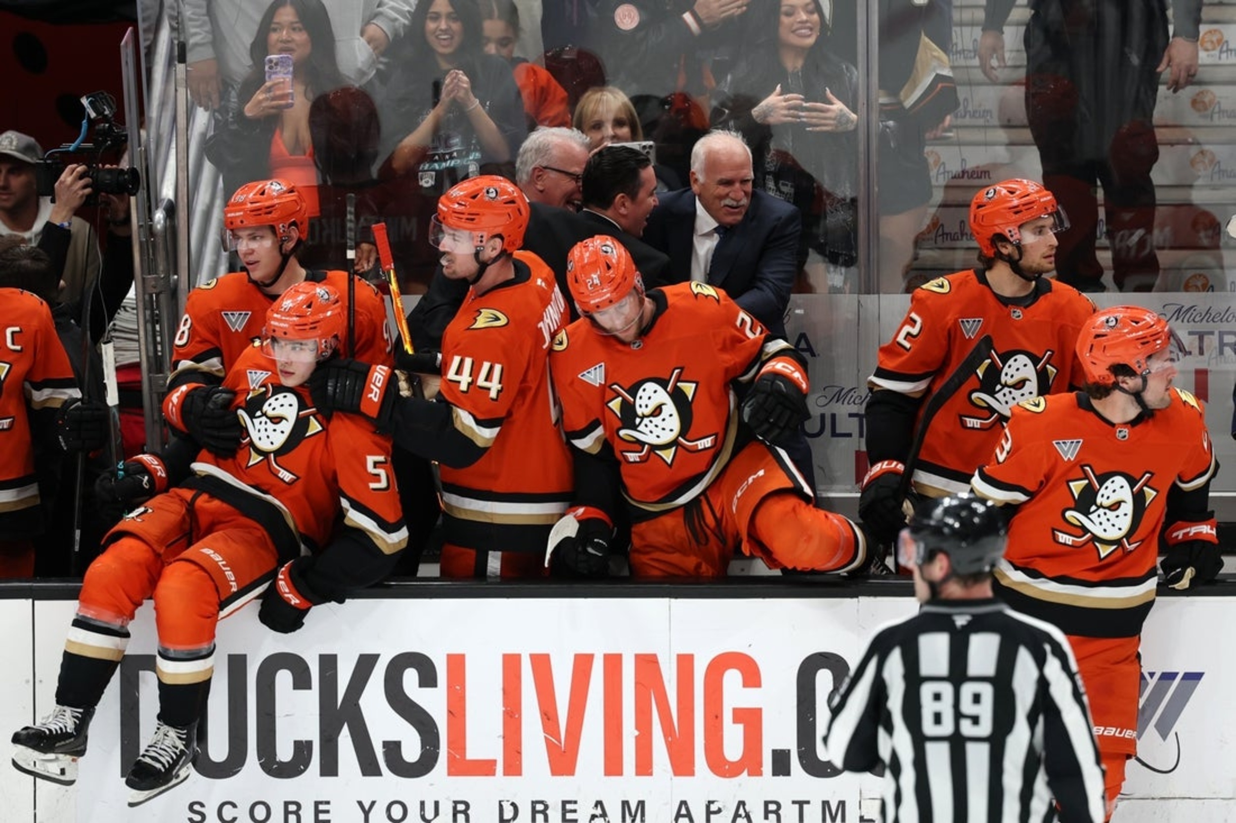 Indomitable at home, Ducks continue playoff chase against Jets