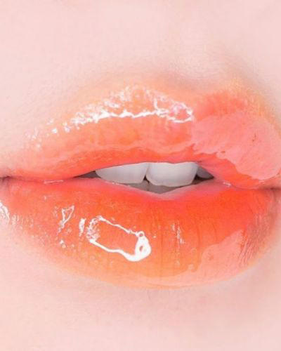 El labial naranja será el nuevo rojo en primavera-verano 2026 y así ...