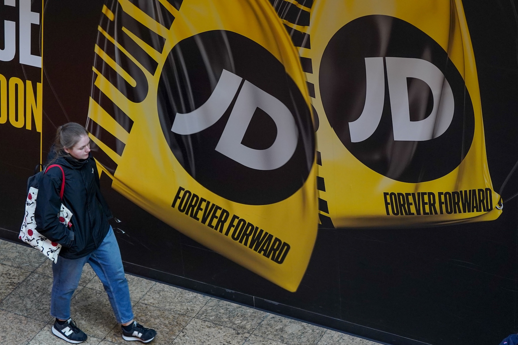 JD Sports expands RFID across Europe
