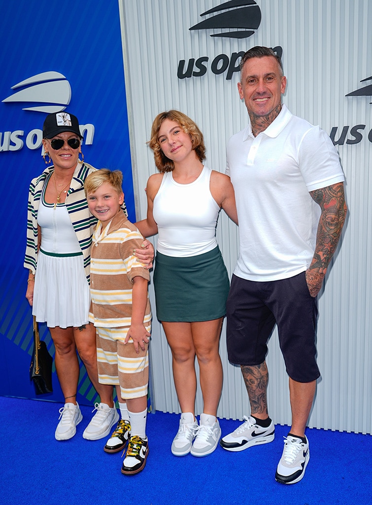 Pink speaks out amid Carey Hart breakup rumors