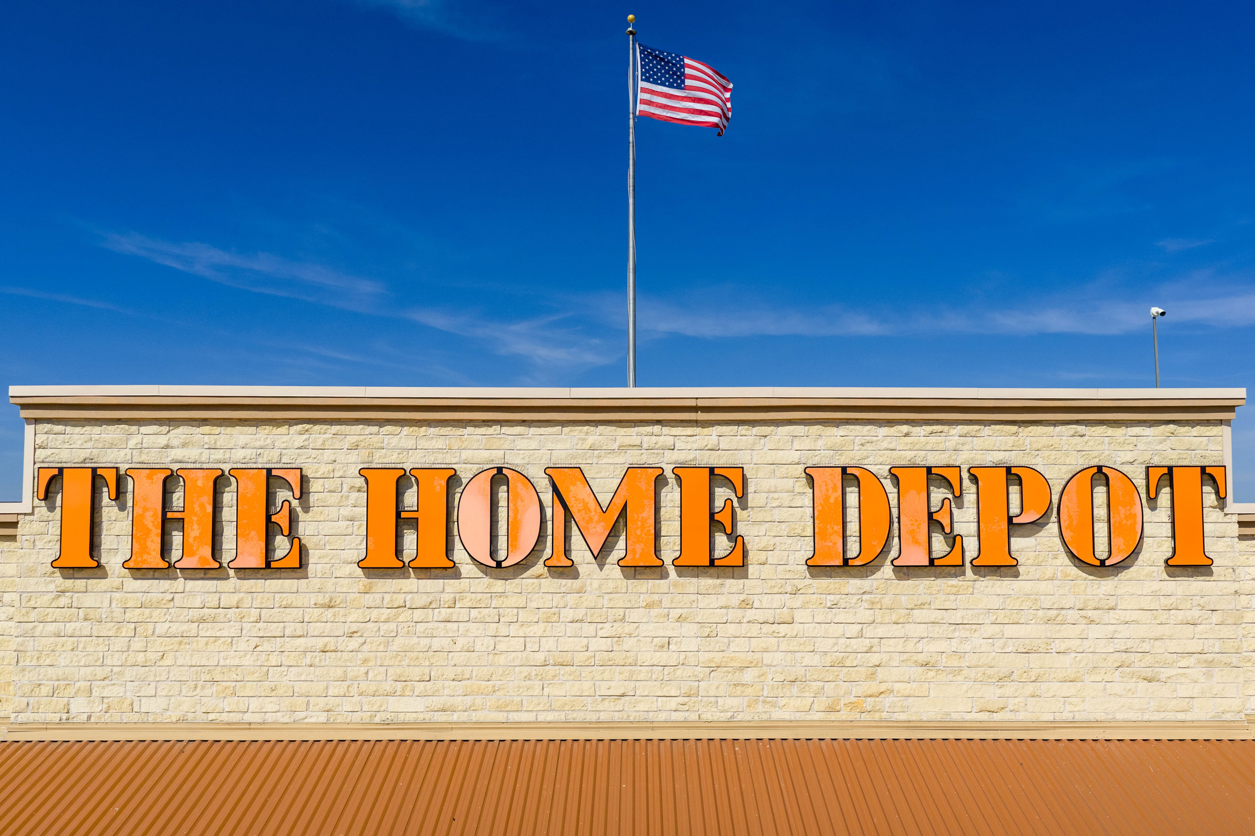 Metro Atlanta woman accused of stealing more than $4M from Home Depot ...