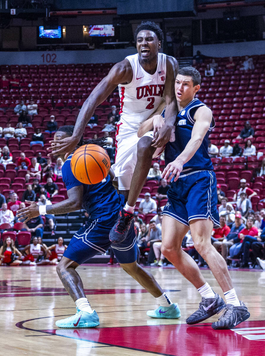 Rebels soaring with confidence after sweep of Utah State