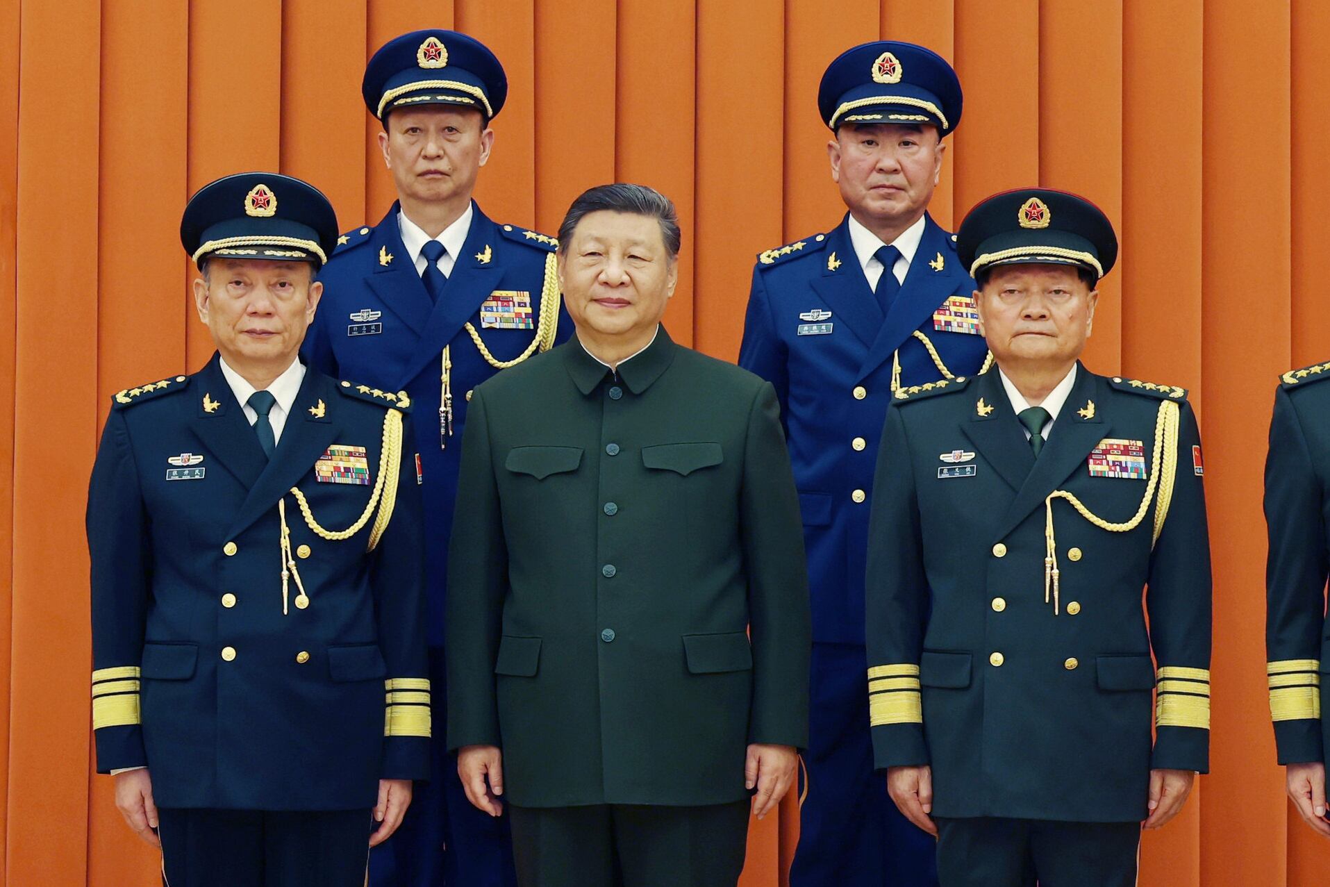Xi prioritizes navy, air force over army in Taiwan strategy