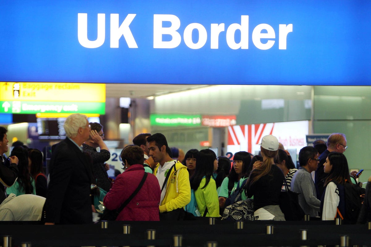 This is how migration has affected the UK population this decade