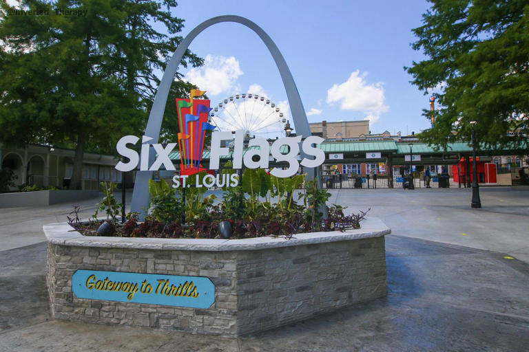 Six Flags selling 7 amusement parks, reveals locations leaving the ...