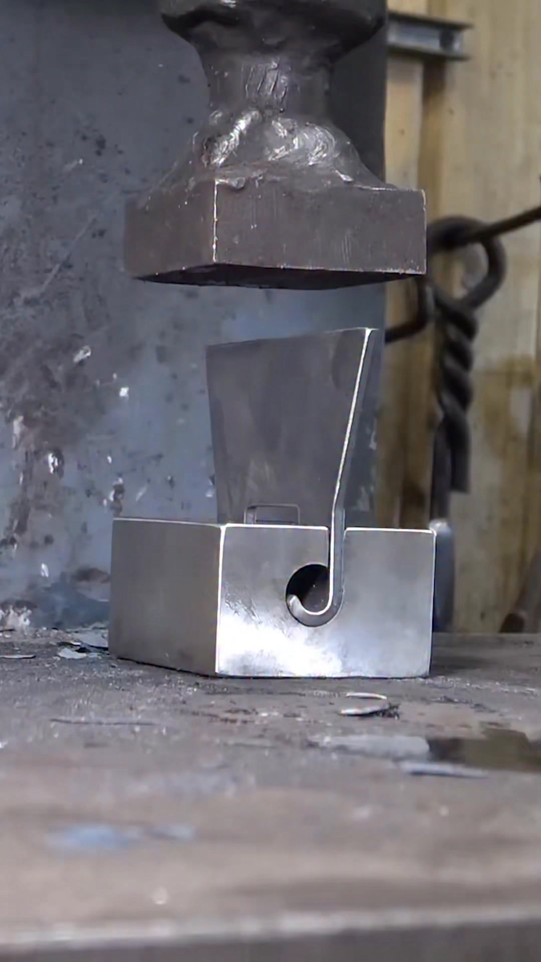 Fly press: Making butterfly hinges