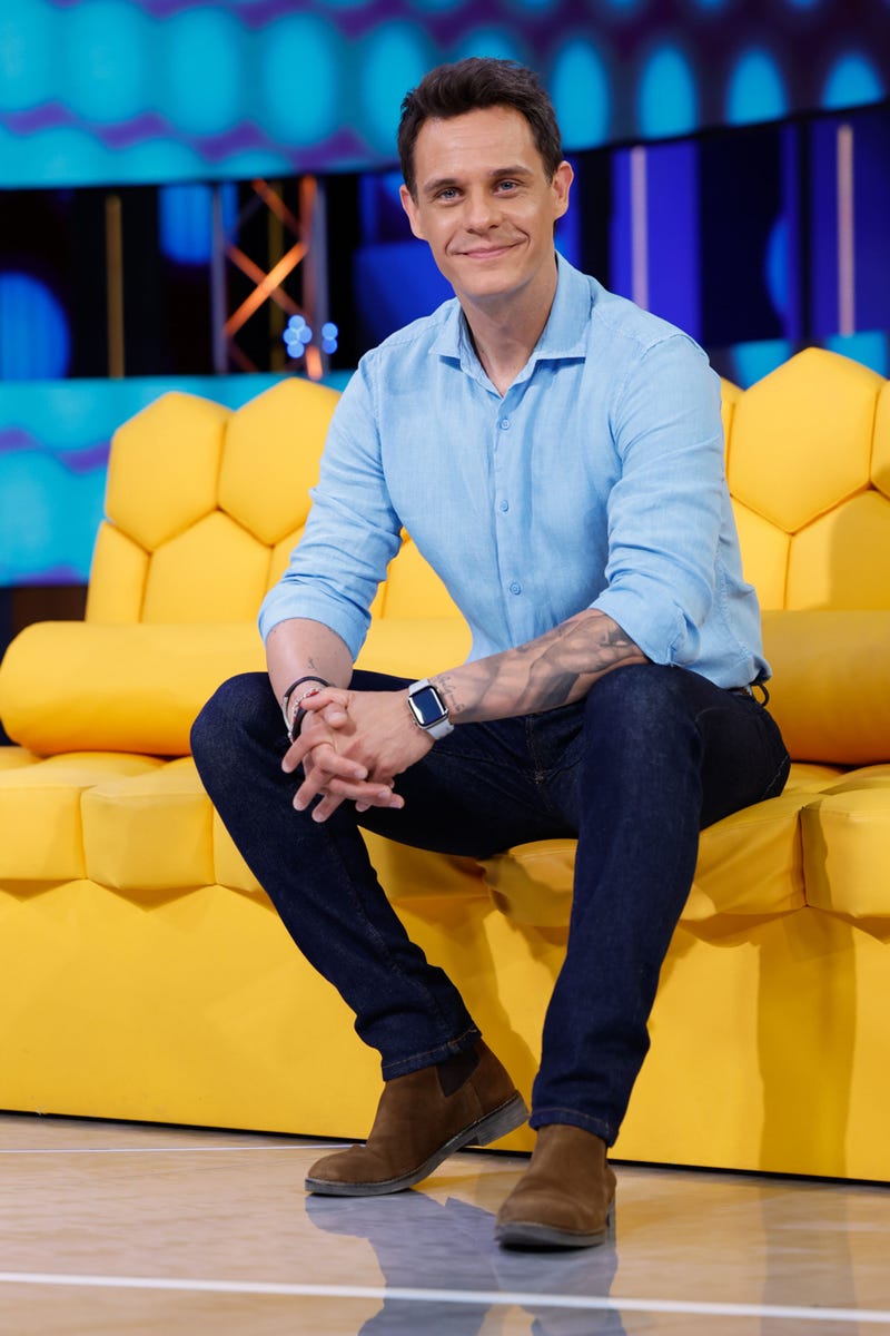Christian Gálvez publica la novela con la que asegura haber recuperado ...