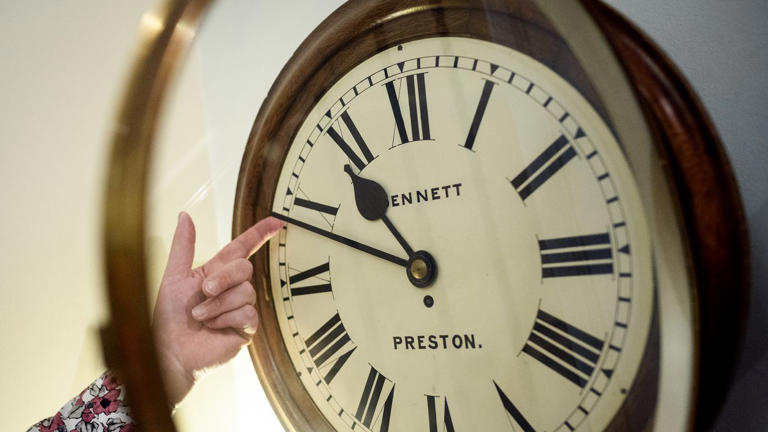 Washington keeps changing clocks while BC moves to permanent time