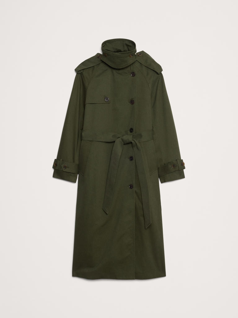 The 2026 way to wear a trench coat: tied and buttoned like this