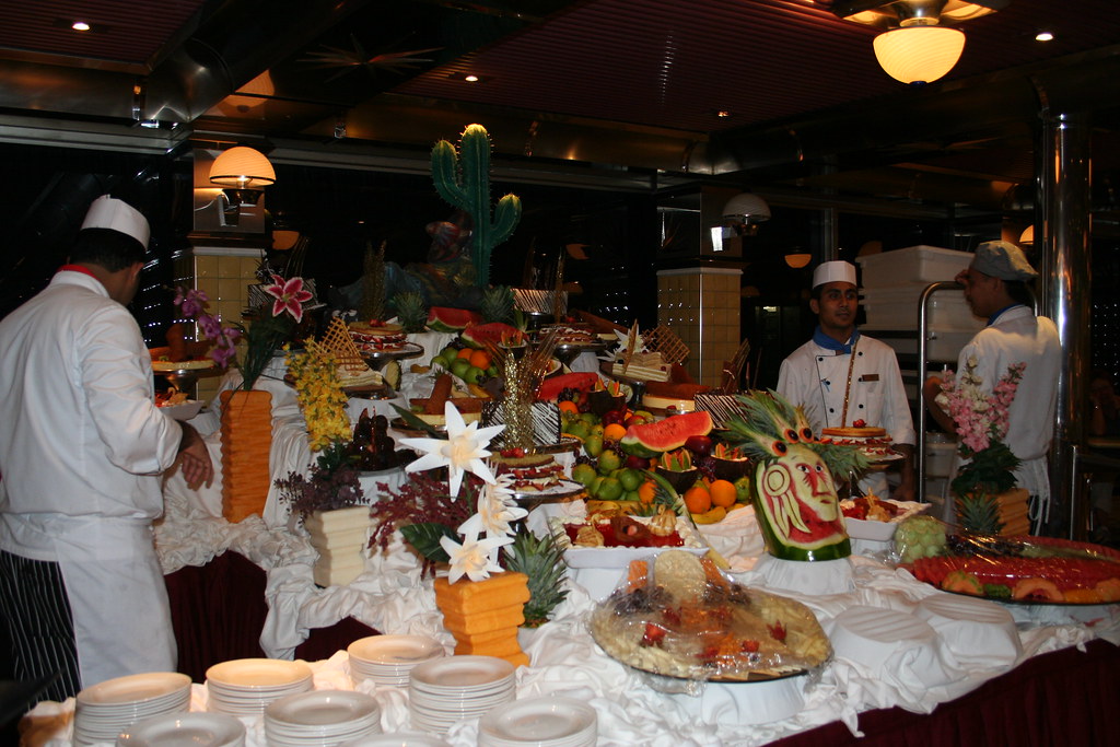 19 photos of extravagant cruise ship buffets