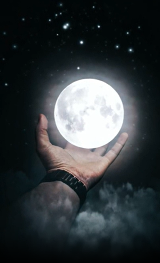 This moon photography hack will change how you shoot